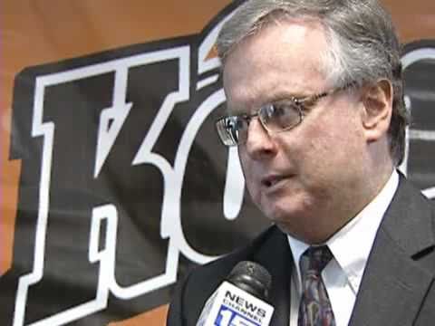 MICHAEL FRANKE AT KOMETS MEDIA DAY - YouTube