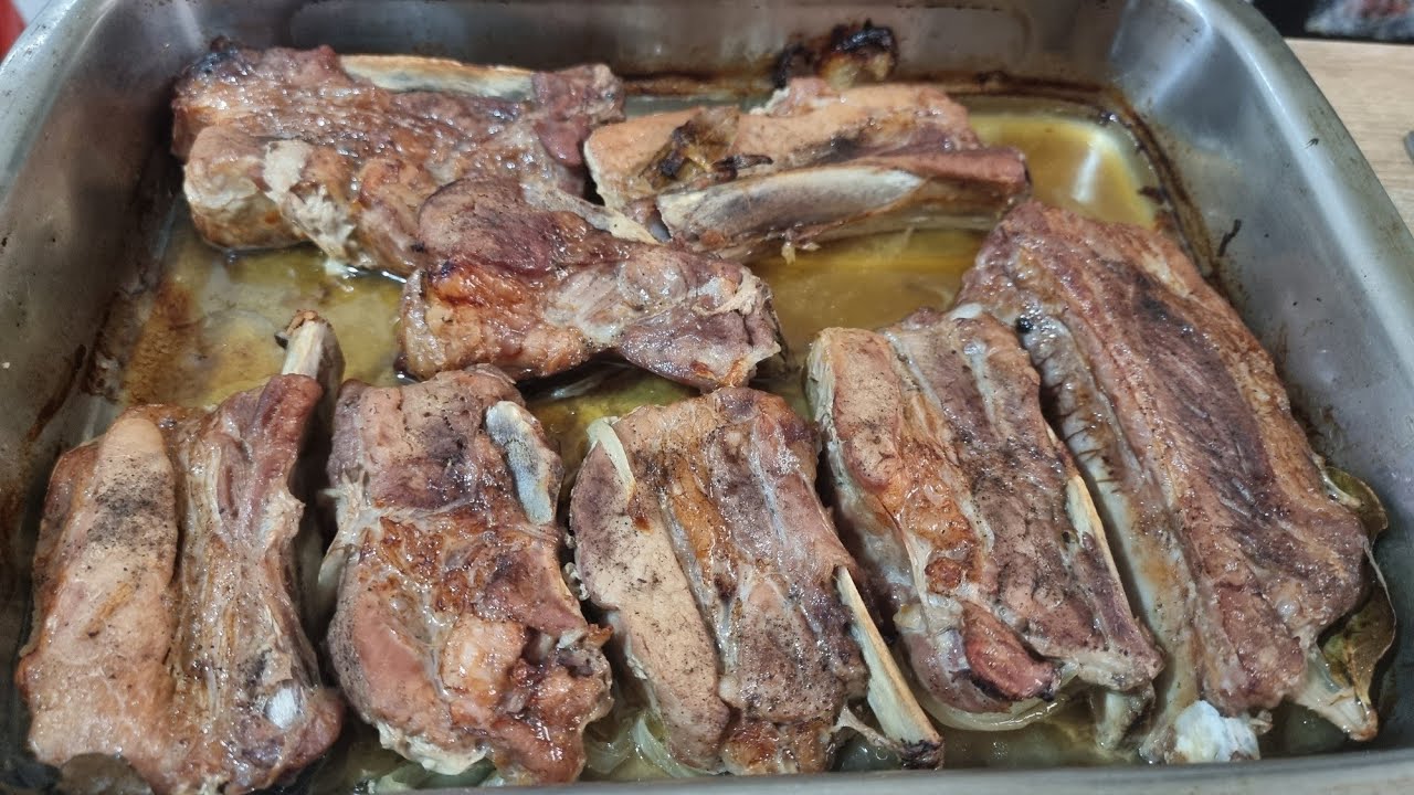 Costita de porc la tava. @ramonaluca1985 - YouTube