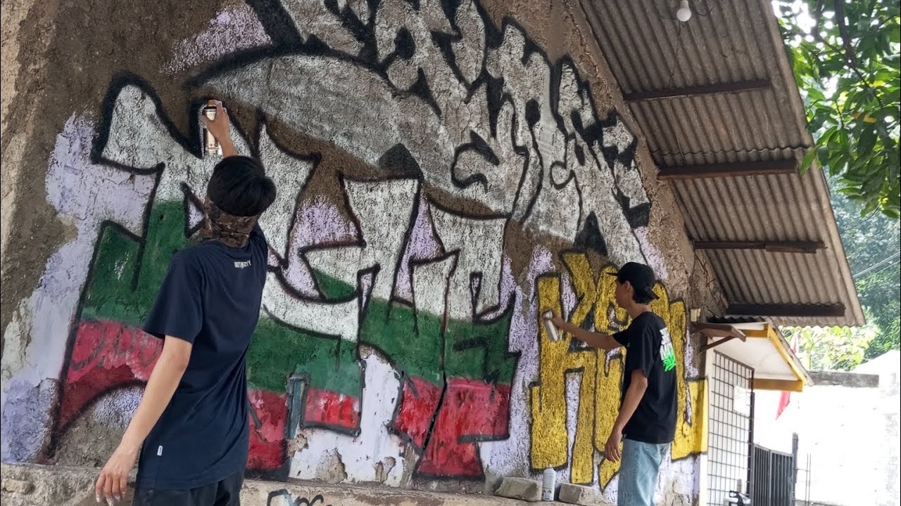 SUNDAY RELAX - Graffiti with friends - YouTube