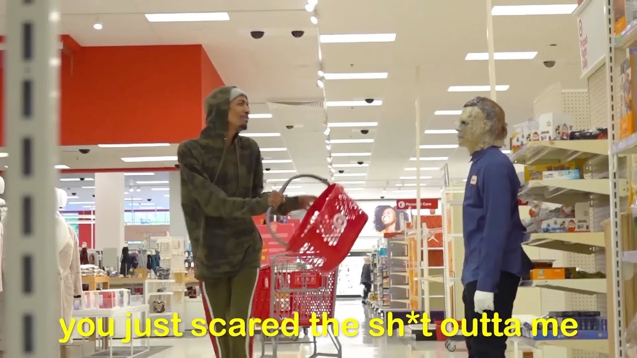 Michael Myers Gets Kicked Out of Target For Scaring People - YouTube