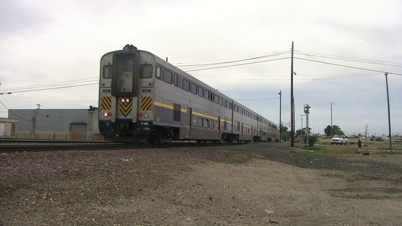 CDTX 8311 Leading San Joaquins Through Stockton, CA - YouTube