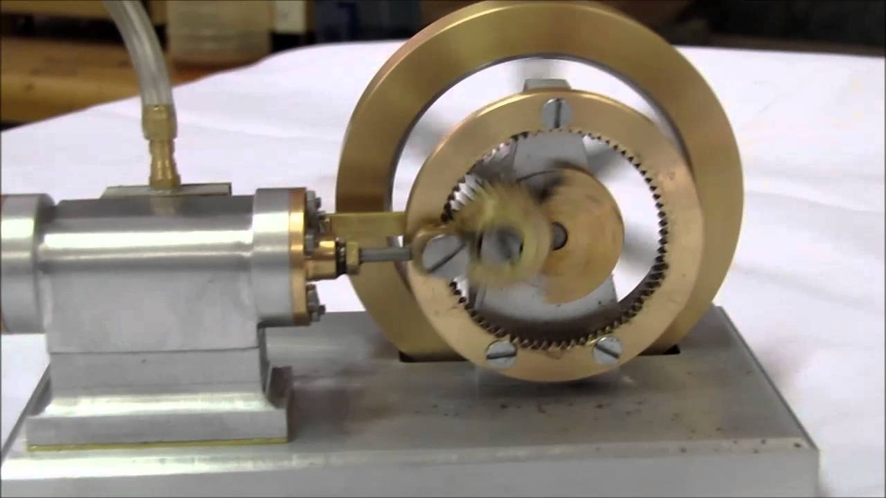 Elmer Verburg's #5 Geared Steam Engine - YouTube