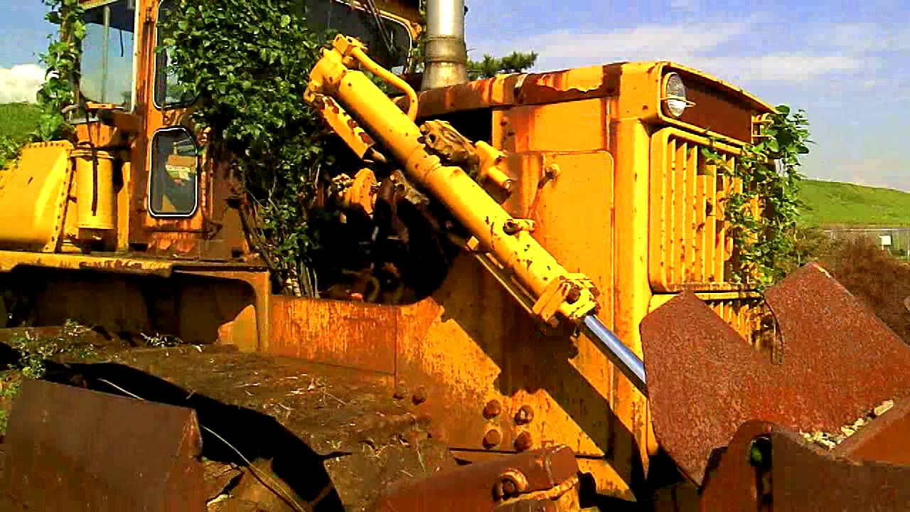 Cumins Turbo Diesel "D85" Engine Sound - YouTube