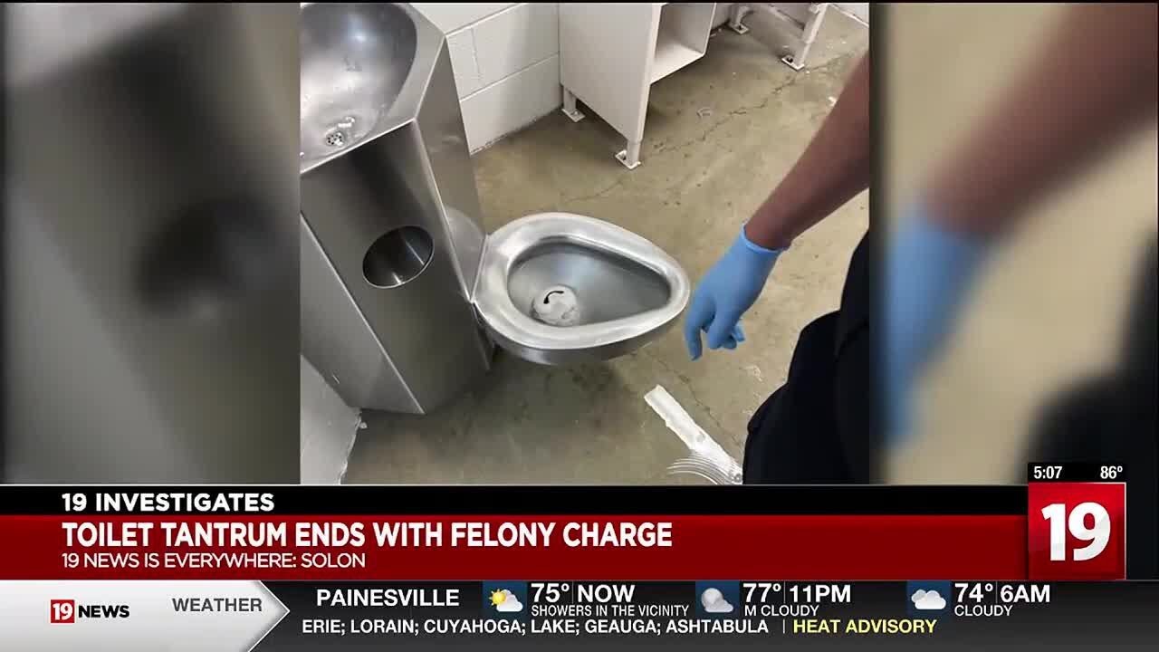 Inmate charged with clogging jail toilet - YouTube
