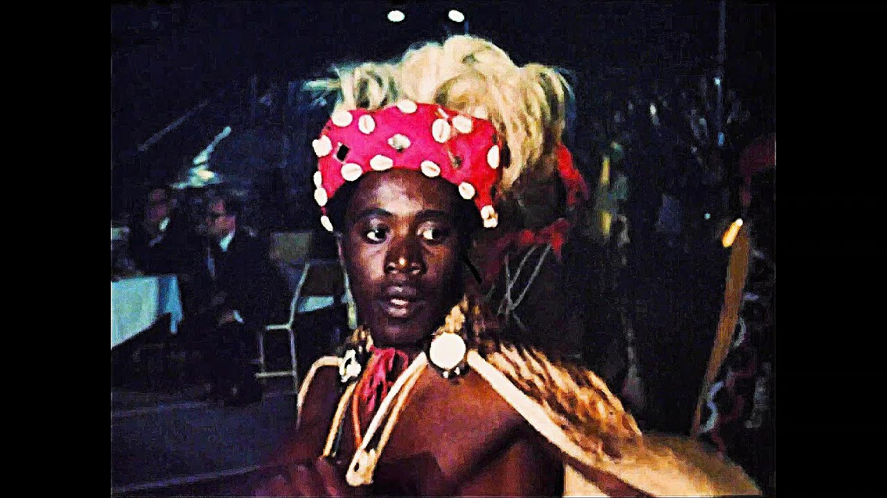 Damals in der DDR 1979 Honecker in Angola - YouTube