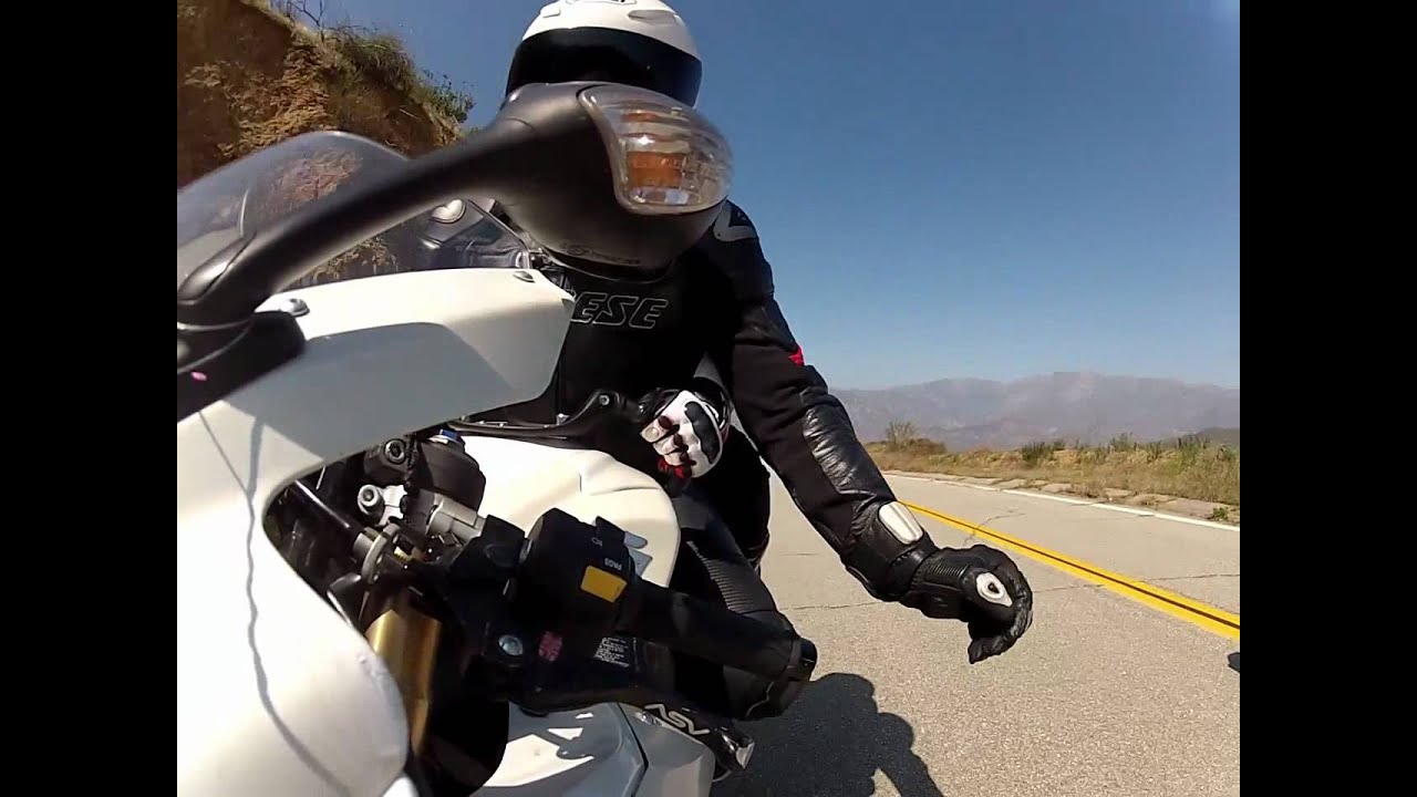 GMR 2-UP Knee dragging March 11 2012 - YouTube