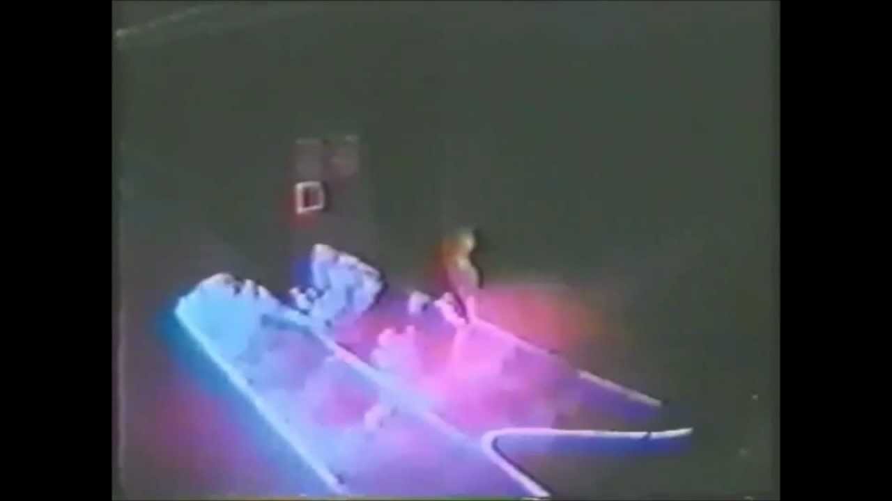Doctor Who - The Ultimate Adventure - Sky high (live action) - YouTube