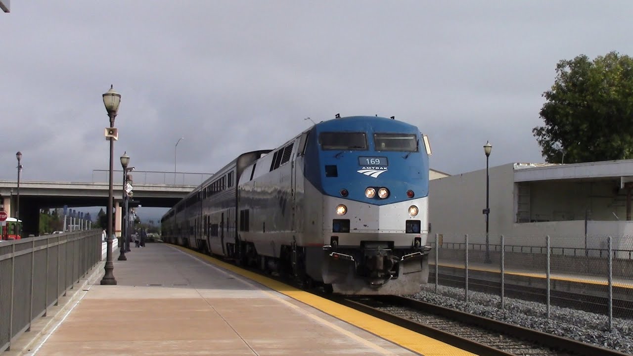 Railfanning Camarillo Station w/ Amtrak 763, 774, 14 + Bonus - YouTube