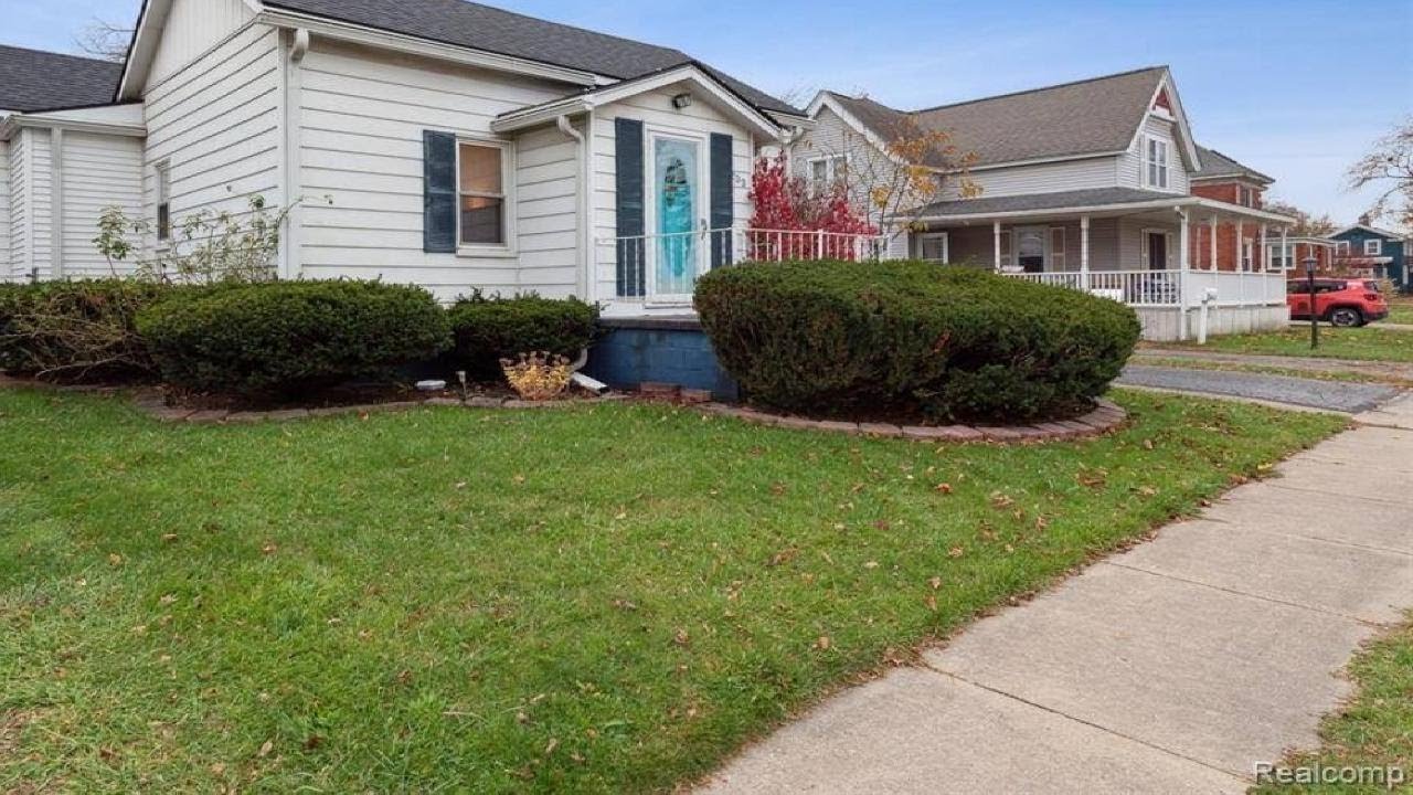 233 North Liberty Street South, Belleville, MI Presented by Todd ...