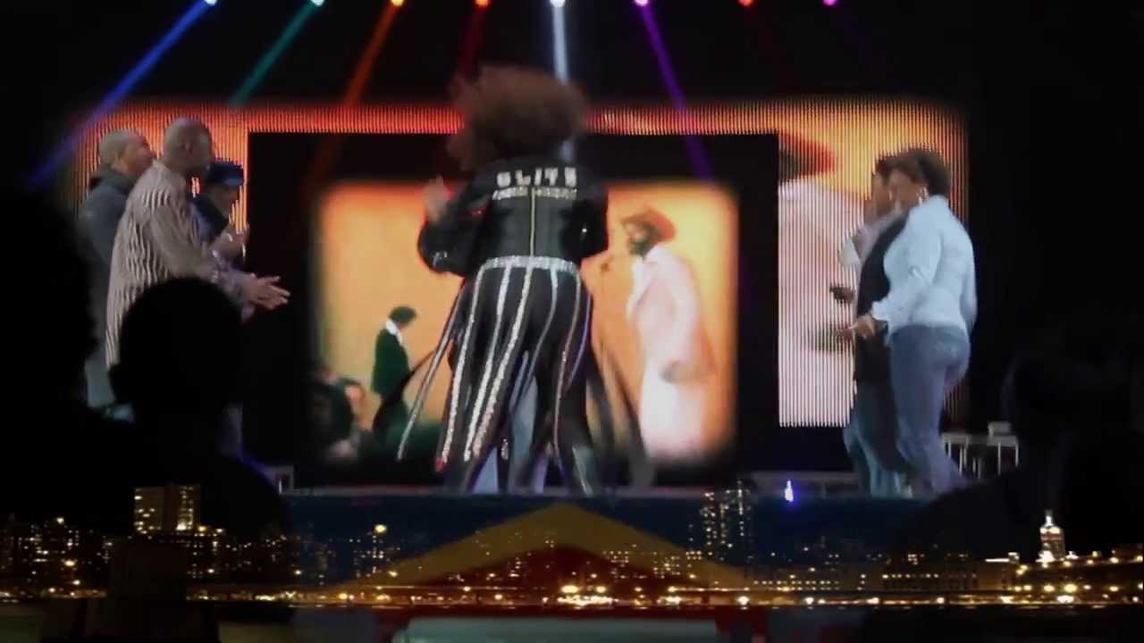2014 Universoul Circus - Glitz Birthday Bash - YouTube