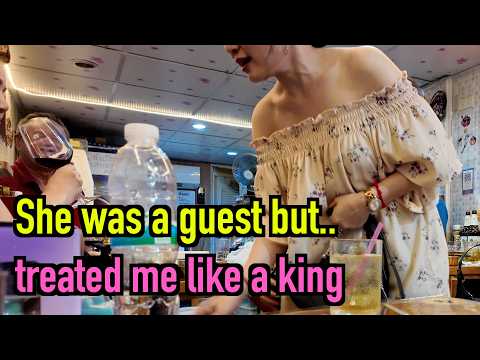 Unexpected Hospitality in a Tiny Thai Restaurant..😳 6 beautiful Thai women surrounded me