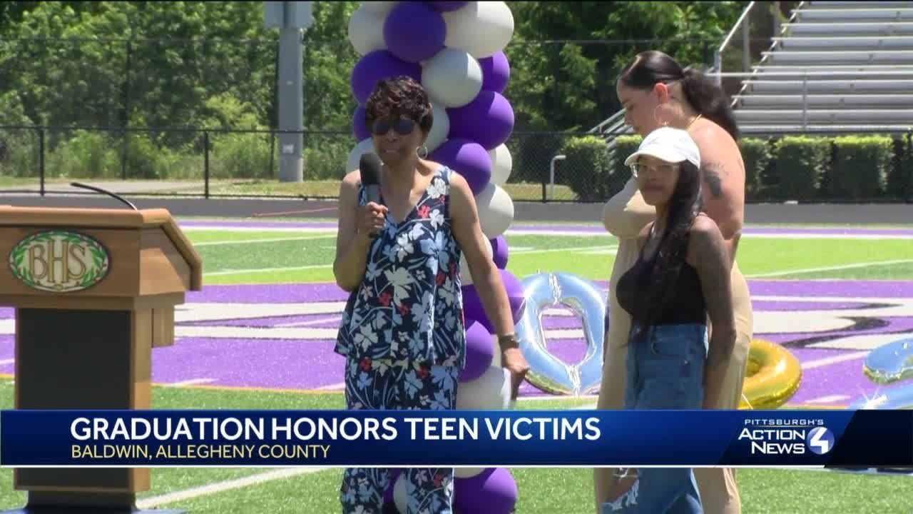 Teens lost to gun violence honored at graduation - YouTube