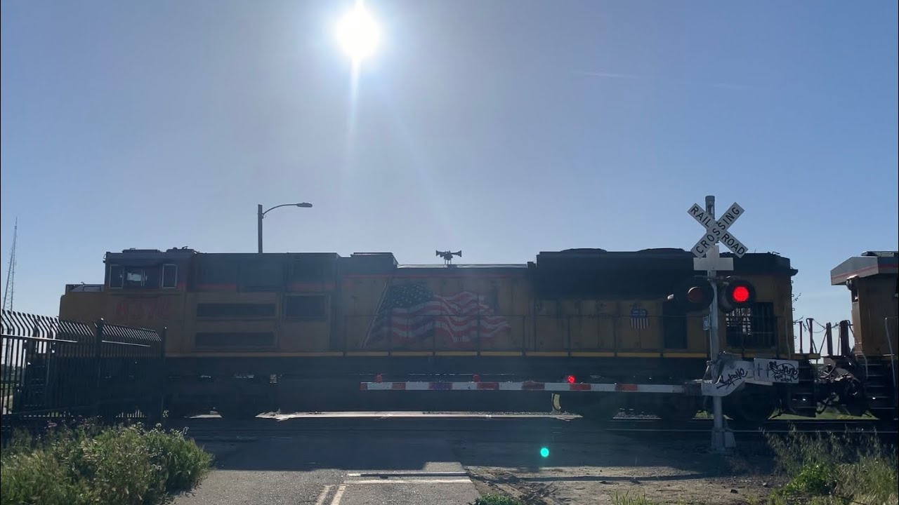 UP 8378 Intermodal Train South - Calaveras Bike Trail Railroad Crossing ...