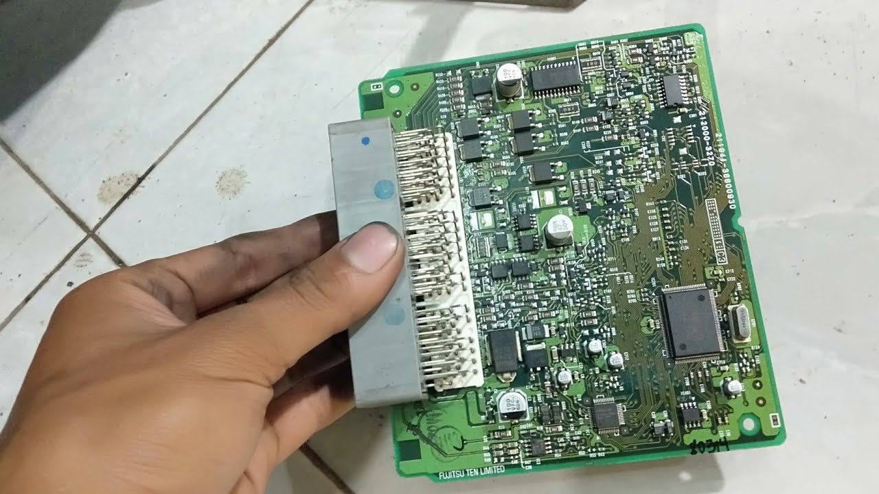 Kerusakan blower &MODUL ECU AVANZA..sering terjadi - YouTube
