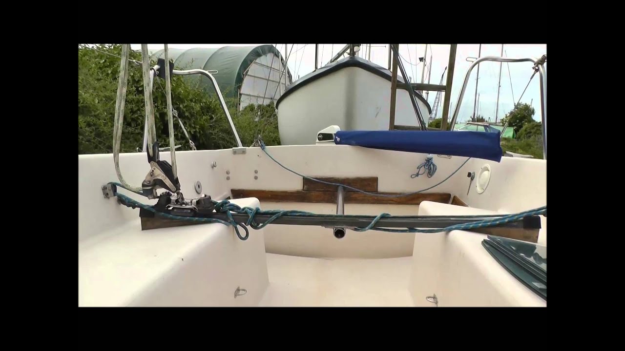 Hunter Sonata - Boatshed.com - Boat Ref#161422 - YouTube