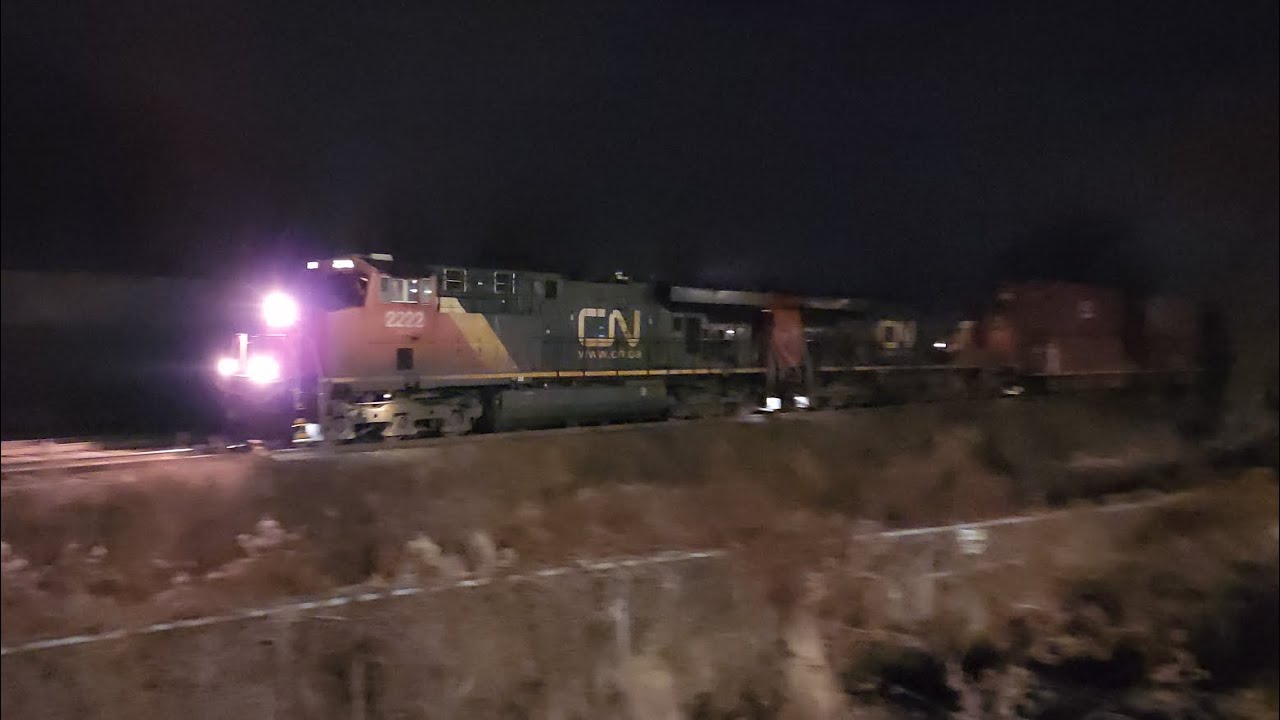 Thursday Night in Burlington (with GECX 2037) • November 30, 2023 - YouTube