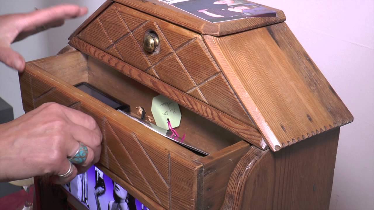 Life Story Box: Crissi - YouTube