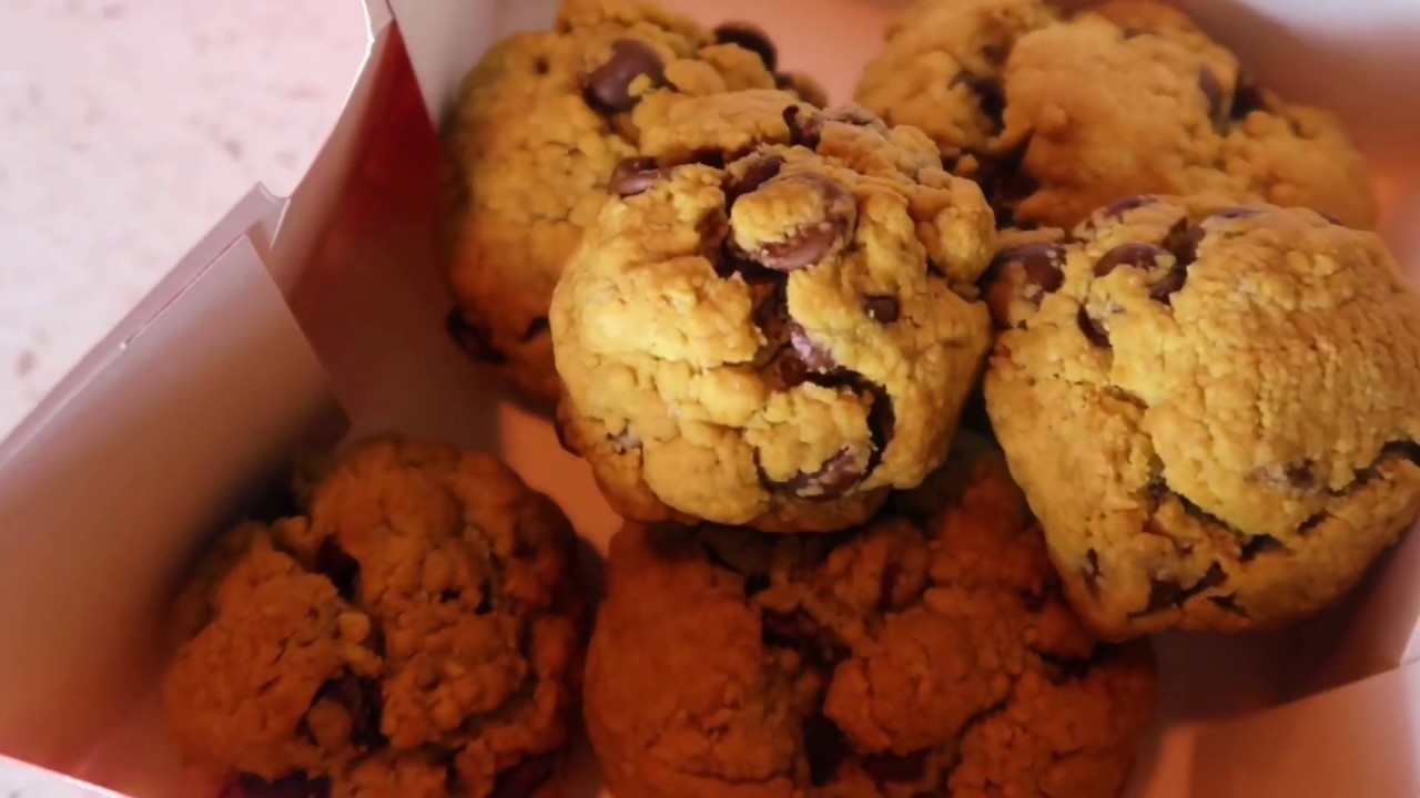 CBD Peppermint Chocolate Chip Cookies - YouTube