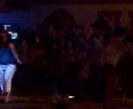 amish dancing - YouTube