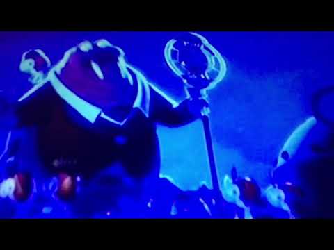 King Leonidas kicks Otto Von Walrus