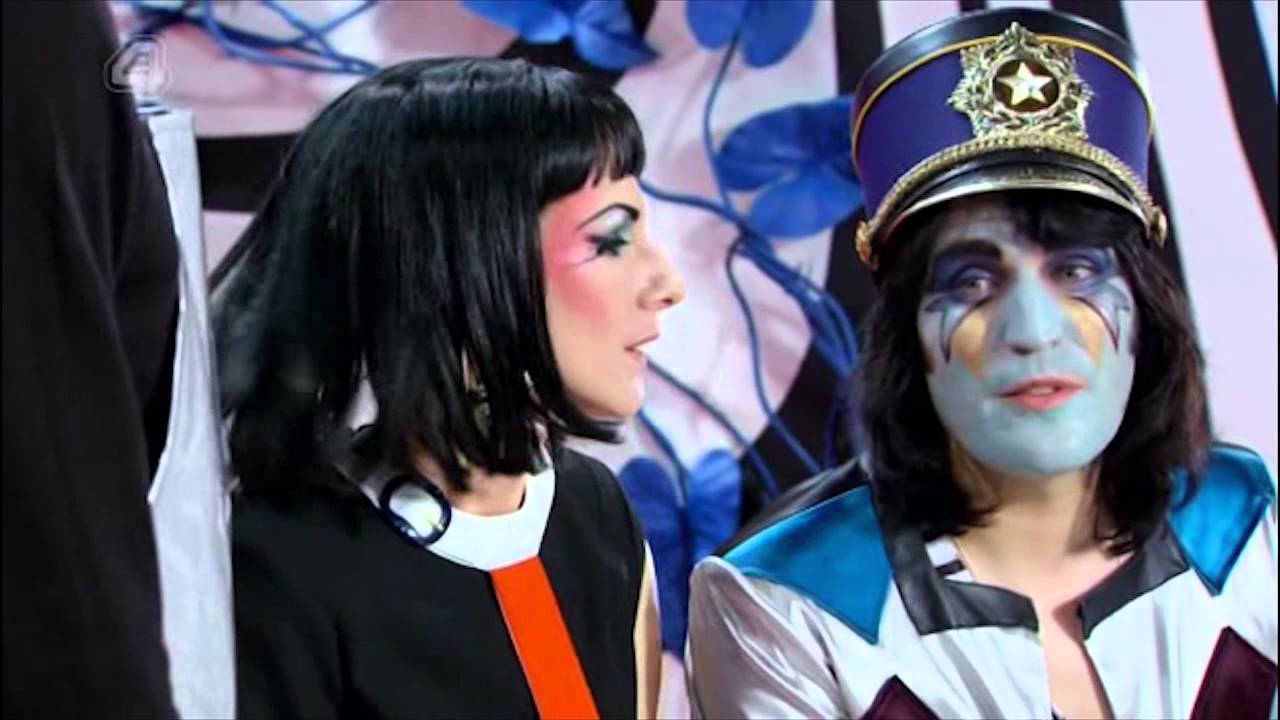 Noel Fieldings Luxury Comedy Сезон 1 Серия 3 - YouTube