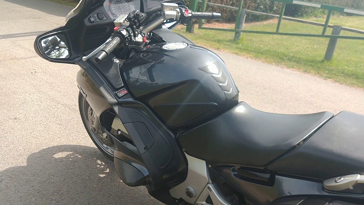 2009 HONDA ST1300, ABS, ELECTRIC SCREEN, FULL LUGGAGE, MOT JUNE'2020 ...