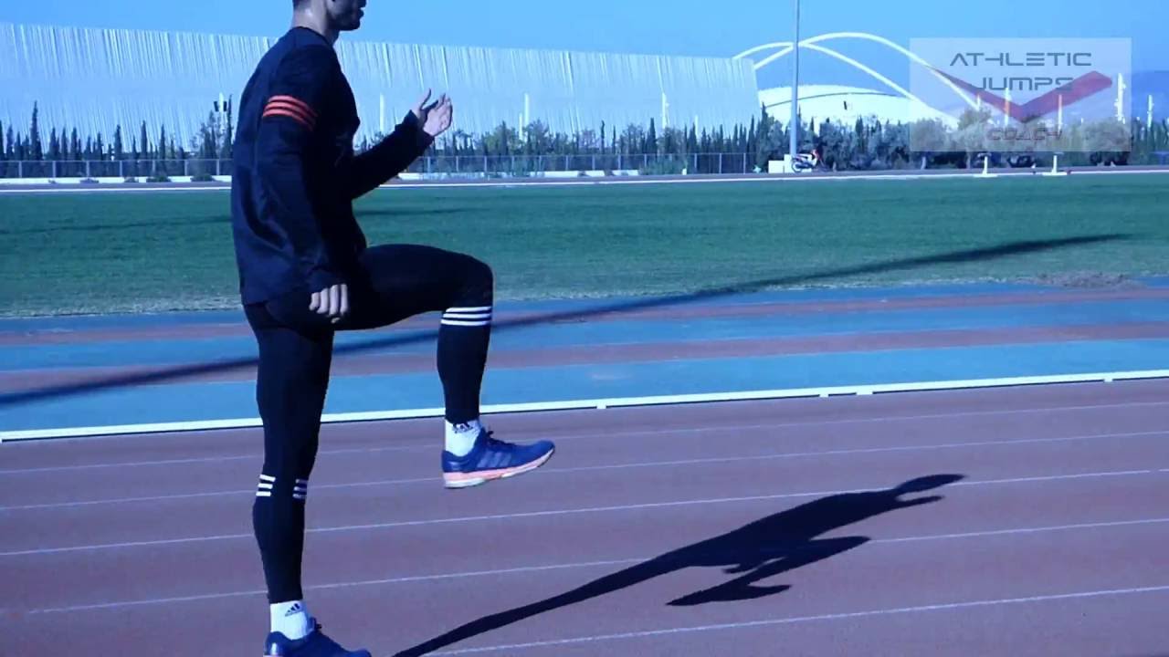 A-skips on single leg - YouTube