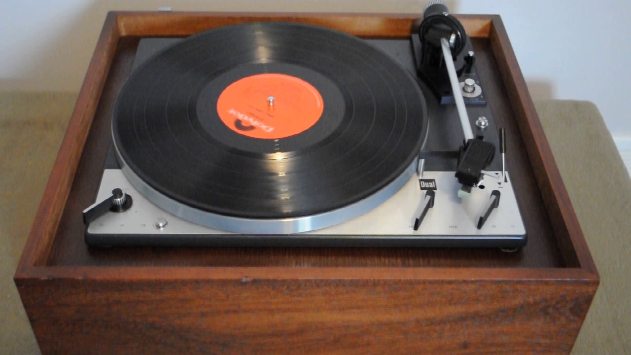 DUAL 1219 Turntable Functions - YouTube