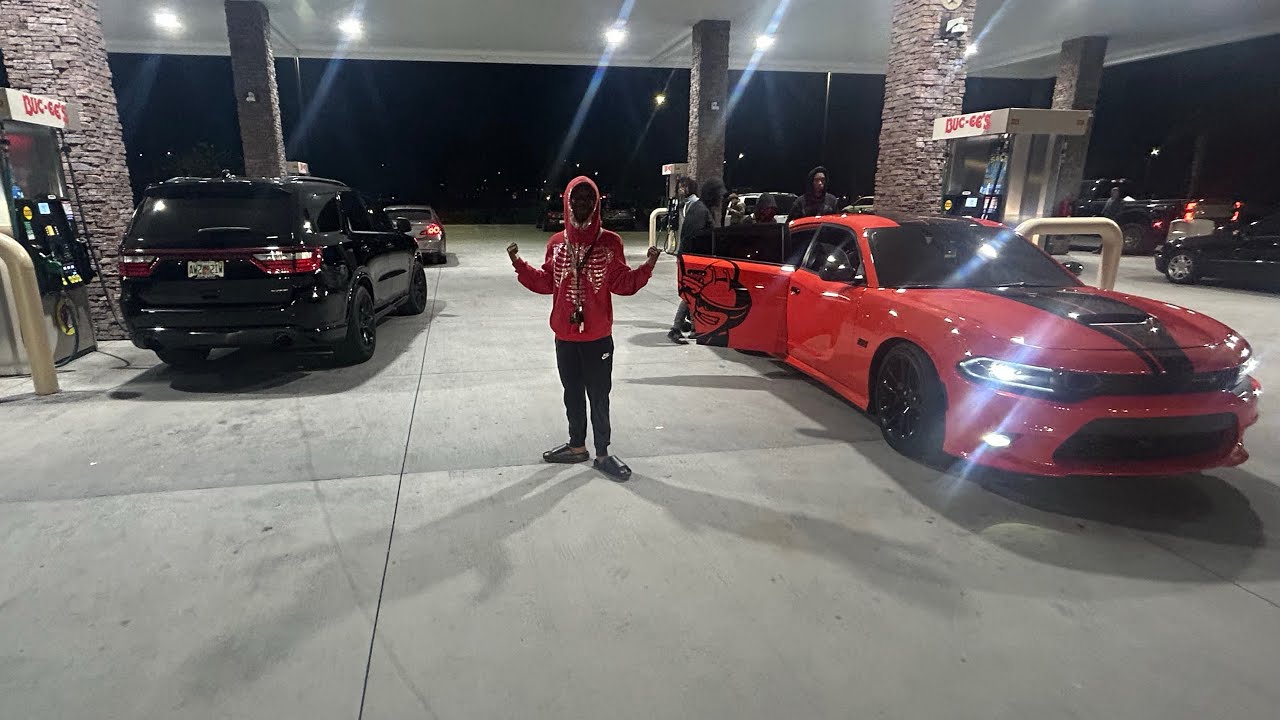 LATE NIGHT G37 CRUISING WITH 392 DURANGO IN TRAFFIC - YouTube