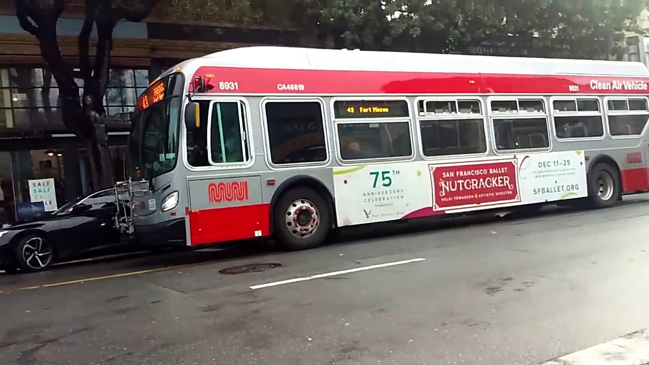 SF Muni 8931 on Route 43 - YouTube