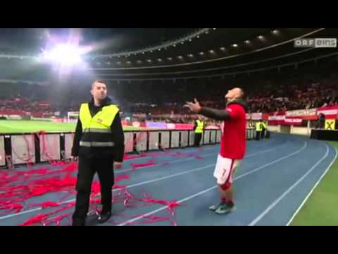 Arnautovic tanzt - dancing scene - samsara