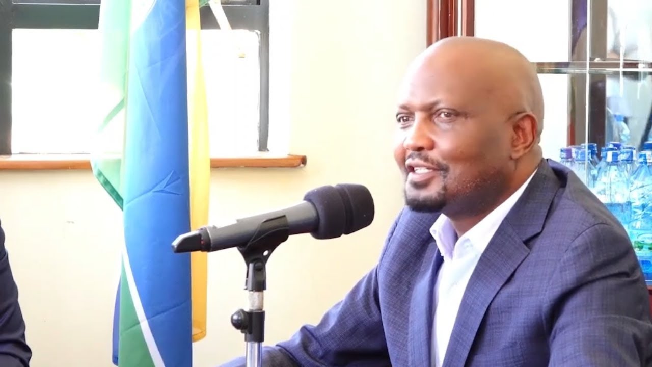 MOSES KURIA REACTS TO FRED MATIANG'I ARRIVAL IN KENYA - YouTube