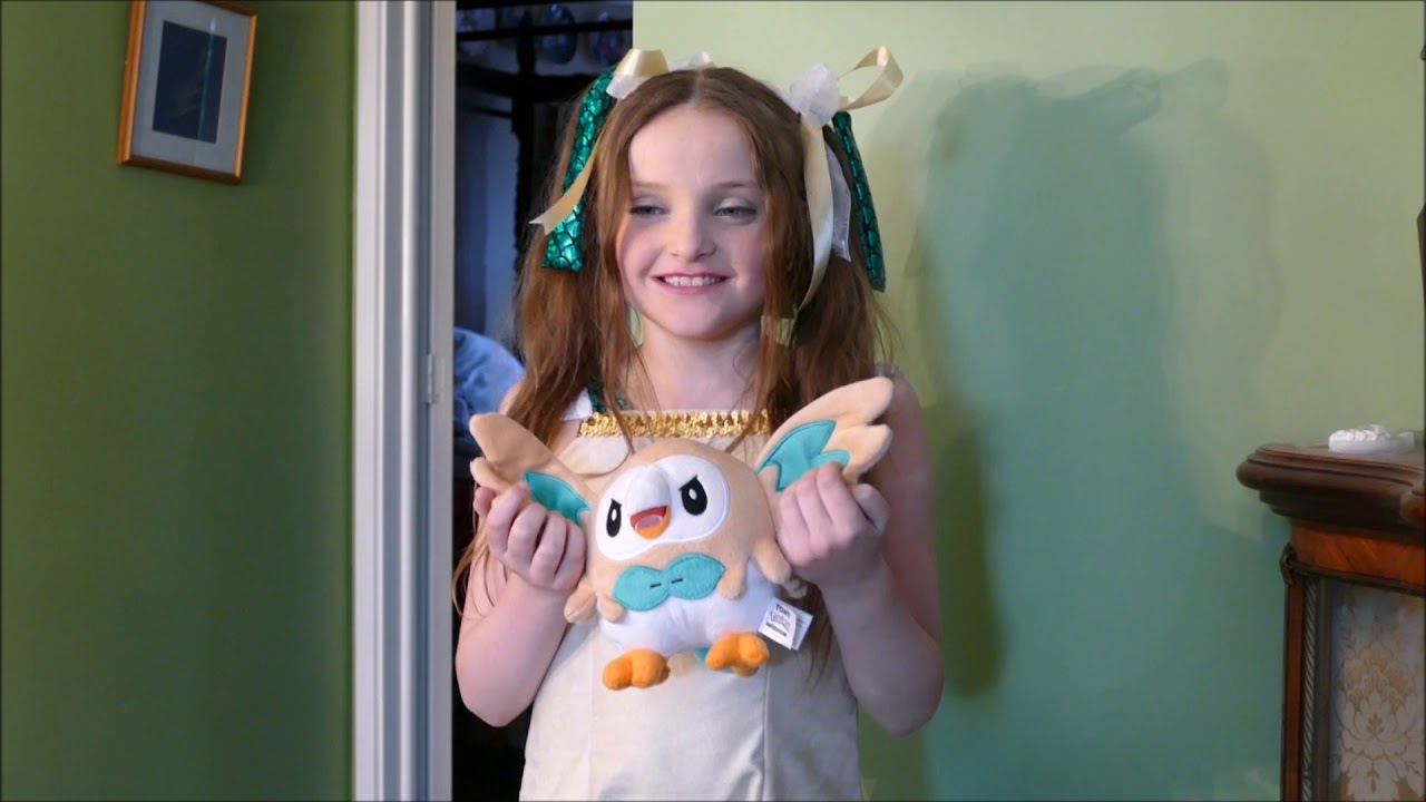 Pokemon Rowlett Cosplay 2017 - Pokemon Coordinator (original design ...