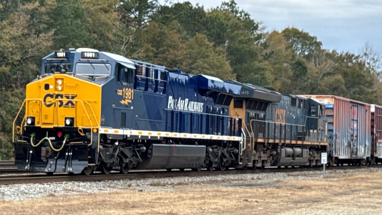 Pan Am Heritage Unit leads M410 into Florence with Georgia Road sticker ...