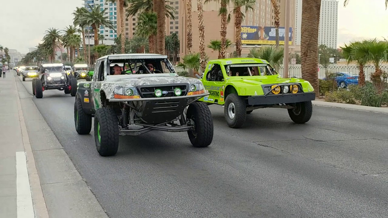 Mint 400 parade. 2018 - YouTube