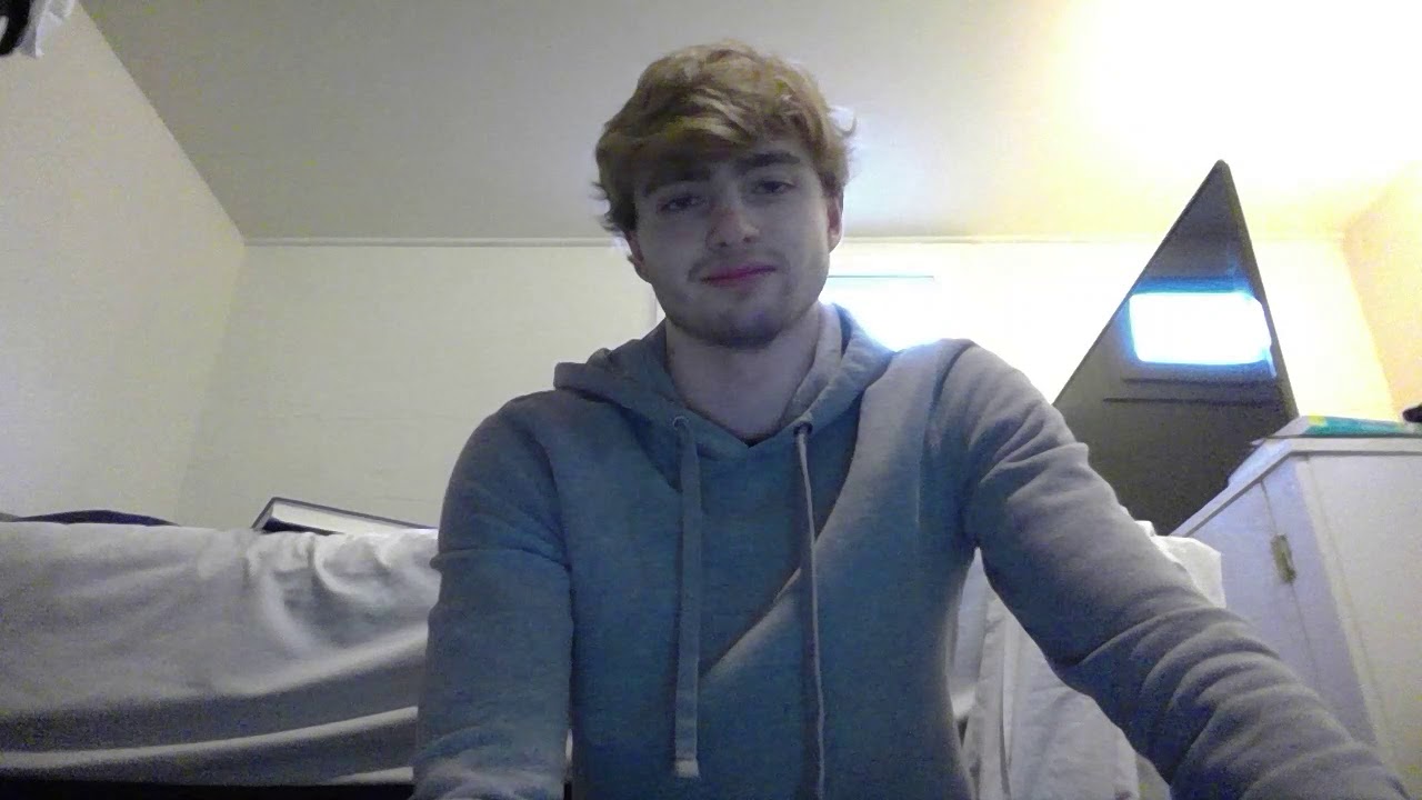 Trevor Gratz Intro Speech - Comm 202 - YouTube