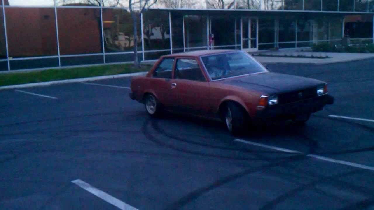 AE71 KE70 AE86 welded diff drift king test - YouTube