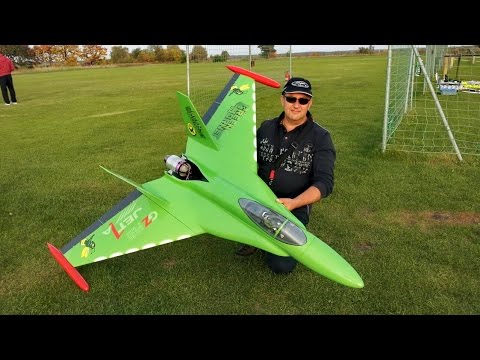 RC Turbine Jet Wild Hornet Green Hornet JetCat P-100 RX ws 1,80m ...