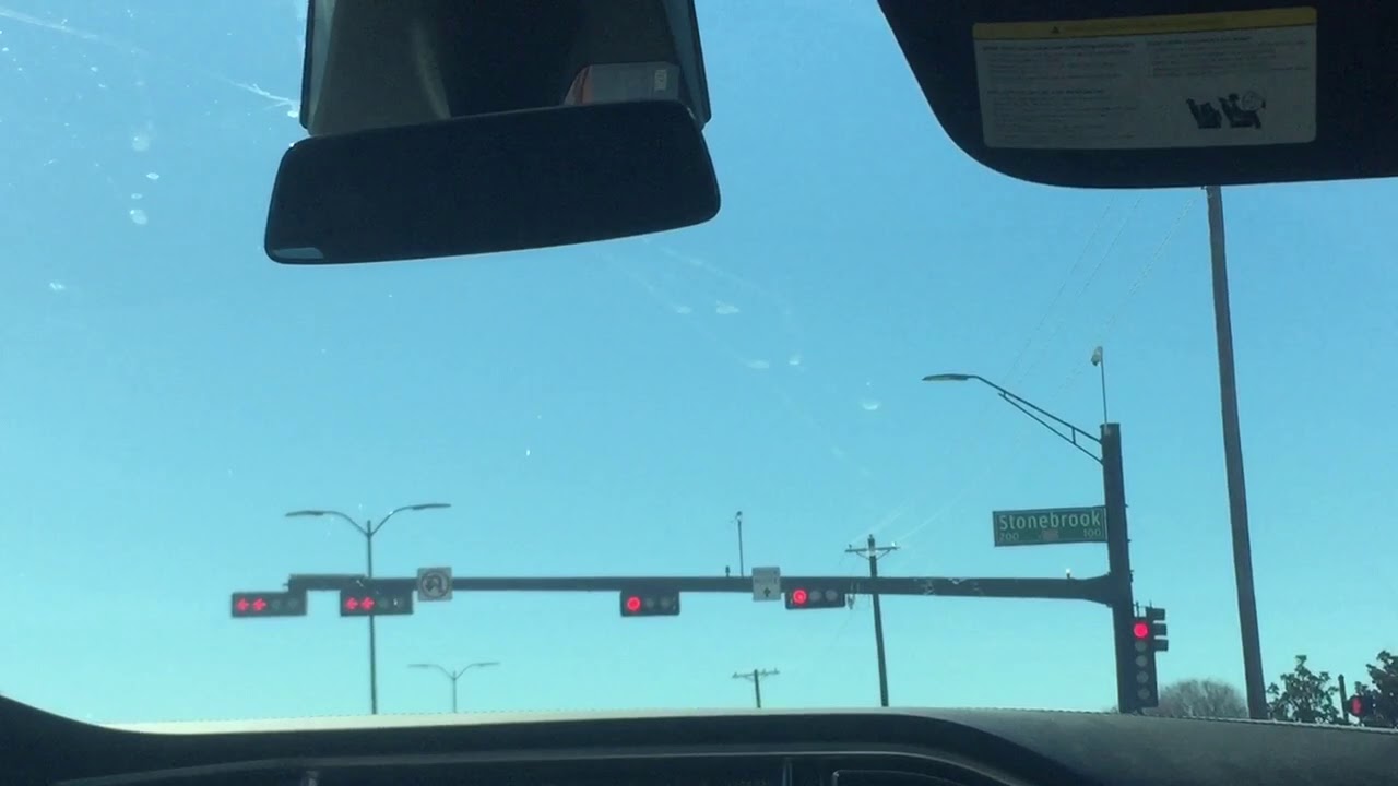 Econolite & McCain Traffic Signals - YouTube