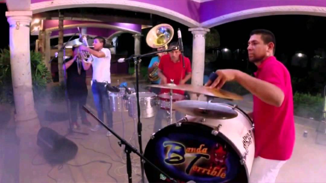 Maximo Grado ft banda terrible mix - YouTube