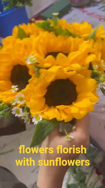 How to prepare flowers florist with sunflower gift’s next steps # ...