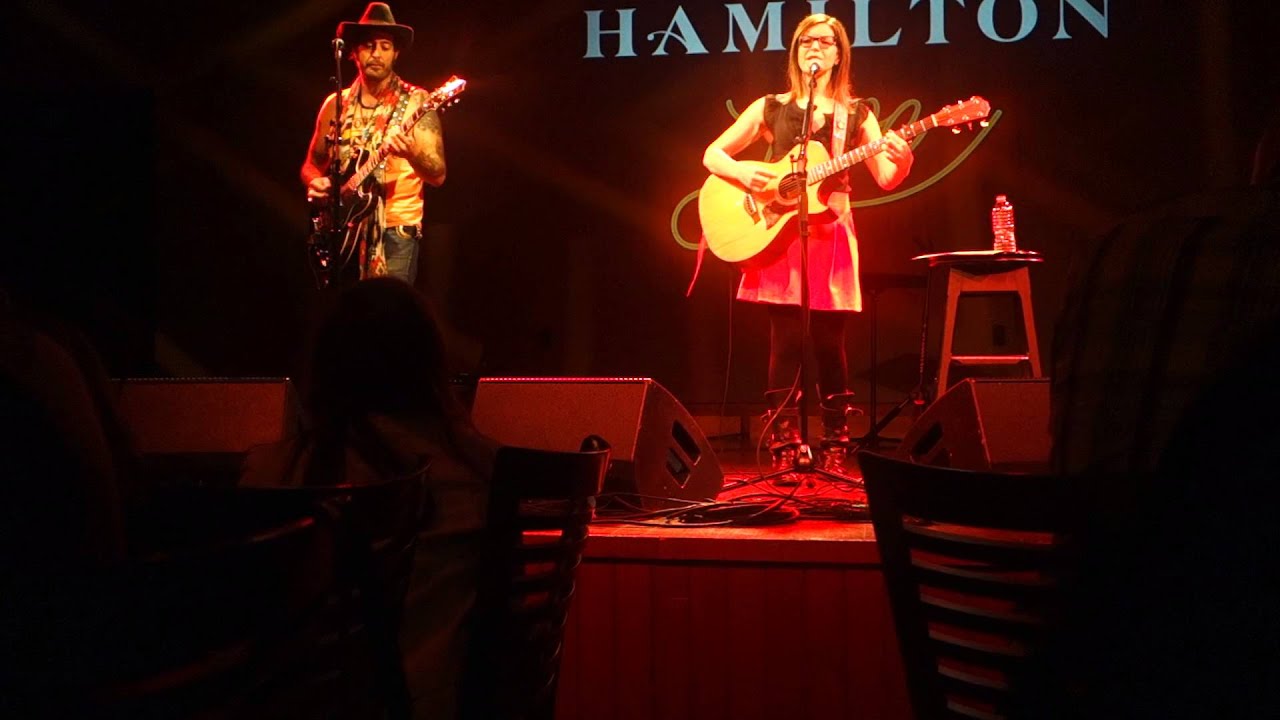 Lisa Loeb - I Do (Live at the Hamilton) - YouTube