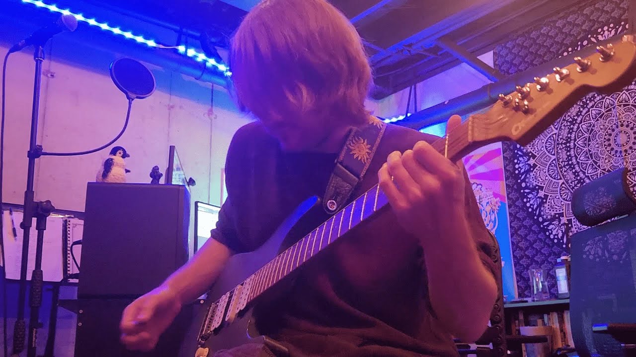 Guitar Looper Jam: Evil, Trippy Funk - YouTube