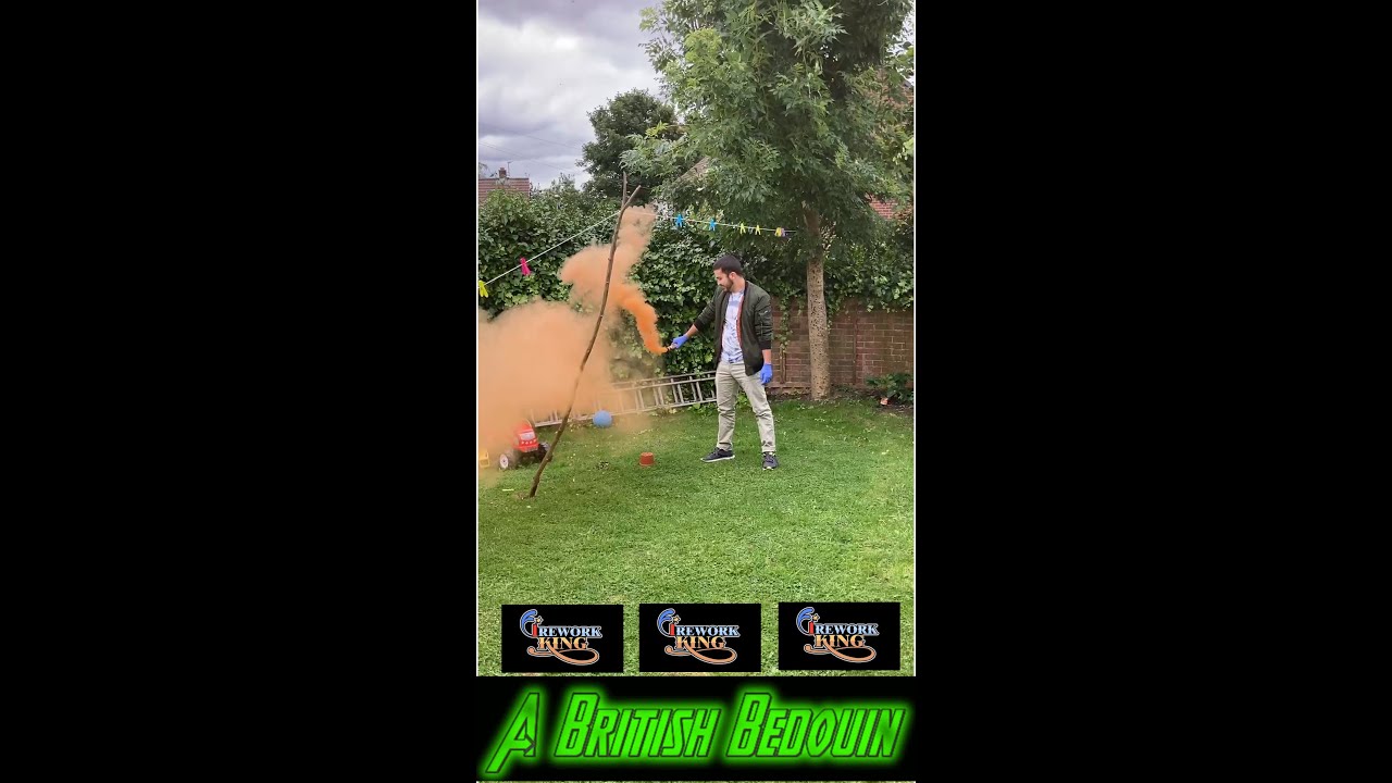 Firework King | Second Orange Smoke Flare | 2021 | UK | Pyrotechnics ...