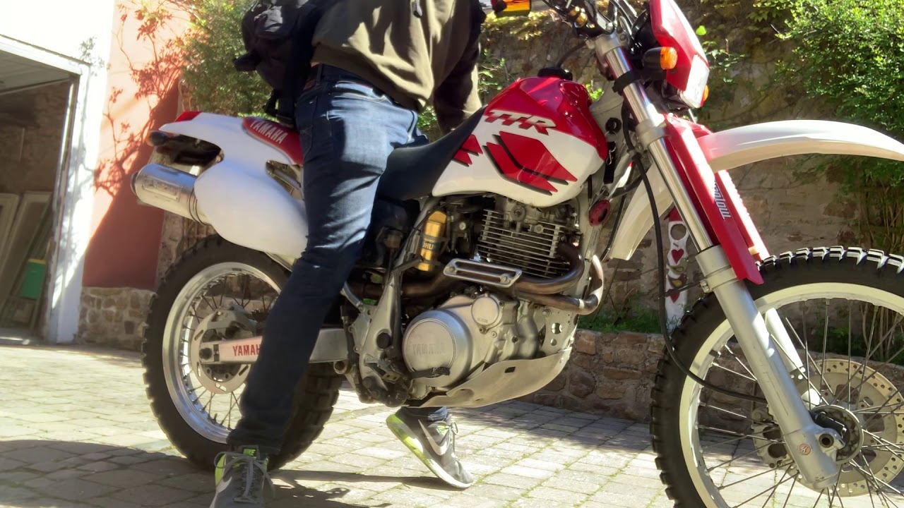 How to Kickstart any Motorcycle First Kick (Yamaha TT 600 R Cold) - YouTube