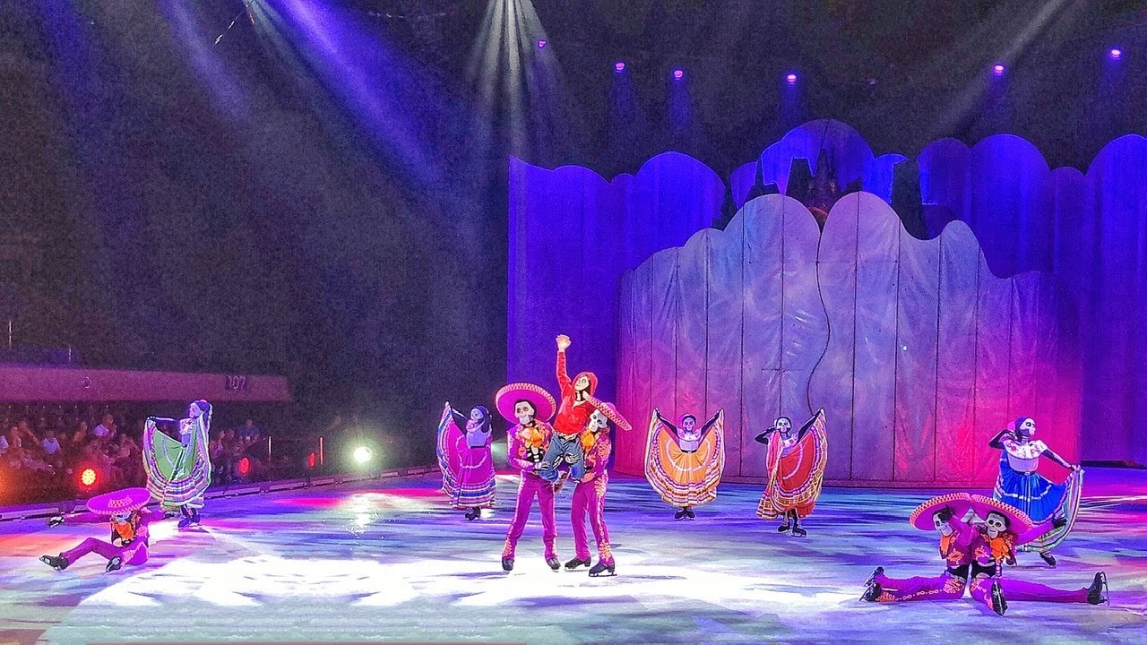 2019 Disney On Ice Live Your Dreams in Manila - Coco(可可夜總會) - YouTube