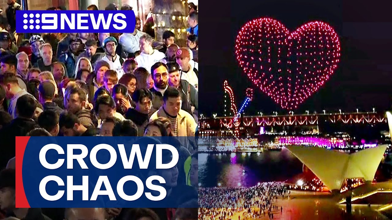 Crowd chaos as thousands pack Sydney Harbour foreshore for Vivid drone ...