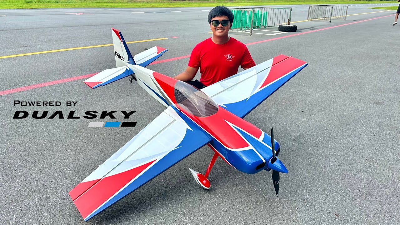 Pilot-RC Slick 74” Powered by Dualsky flown by Ryu - YouTube