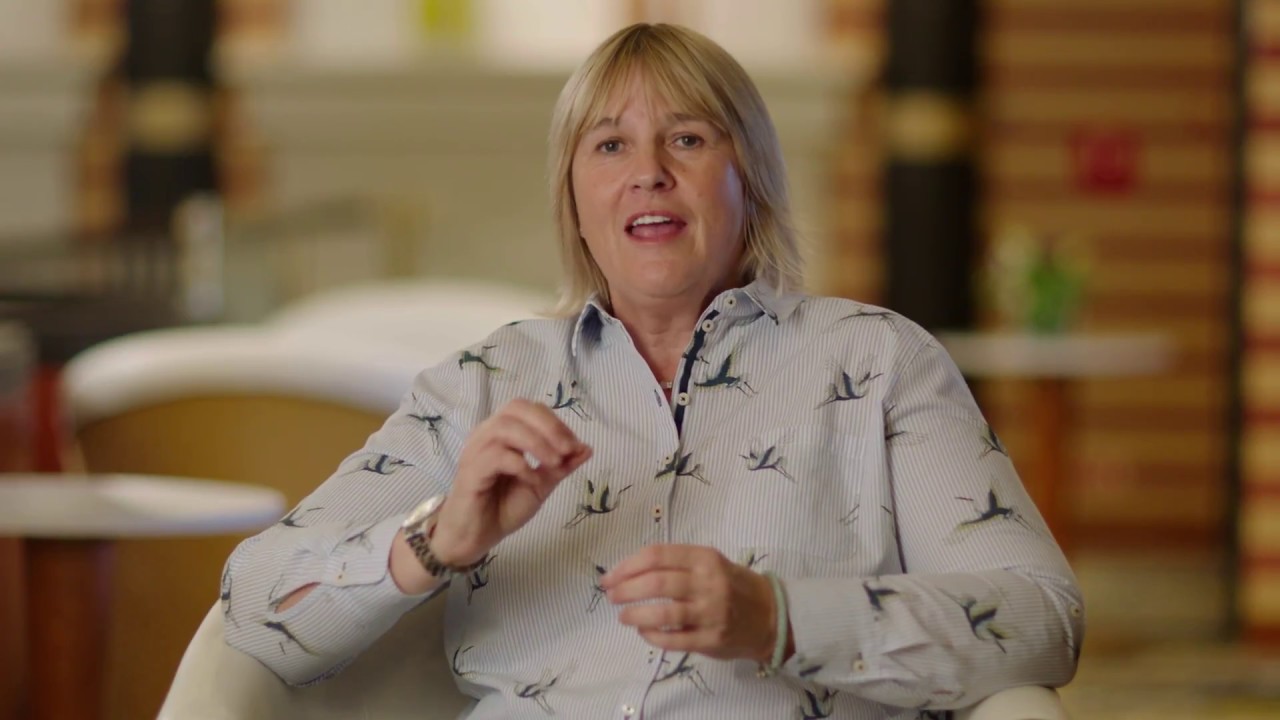 Jayne Leach - Global Entrepreneur and Mother - YouTube