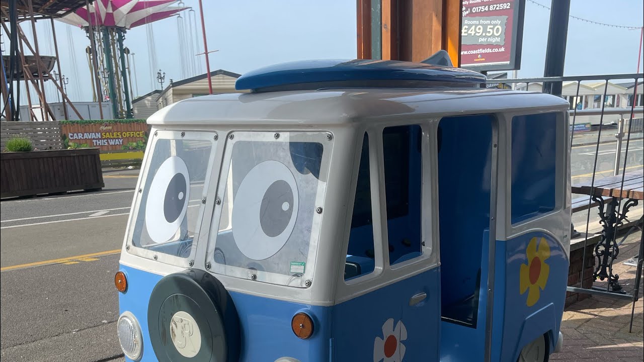 Jolly roger Jolly town Camper Van (Surf board) Kiddie ride - YouTube